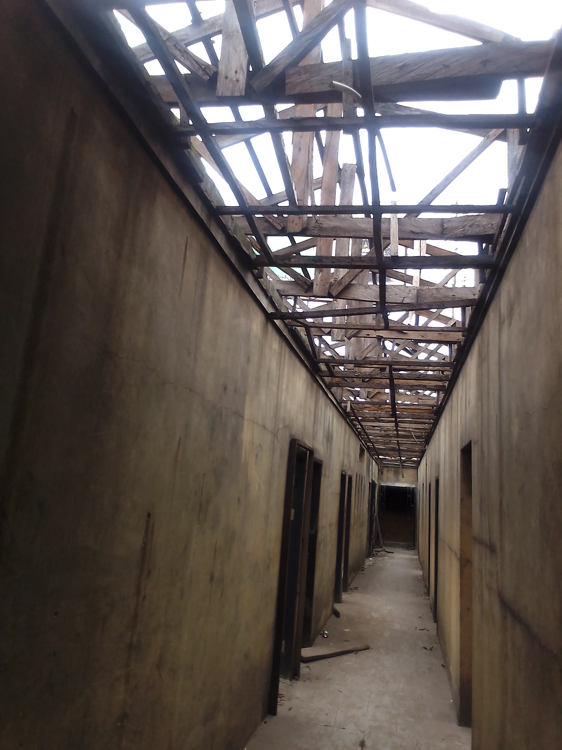 Police Station Abandoned After End SARS Attack - Pentouch Magazine